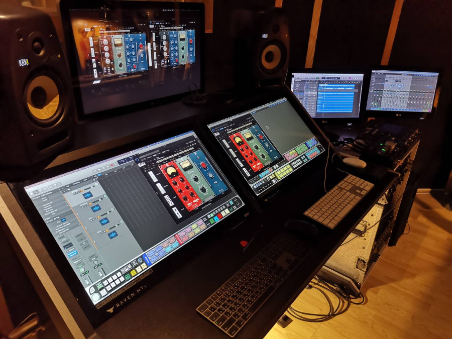 “สานฝันคนอยากทำเพลง” ความตั้งใจของ “เต็น ธีรภัค” กับ X-TEN STUDIO บันได ...