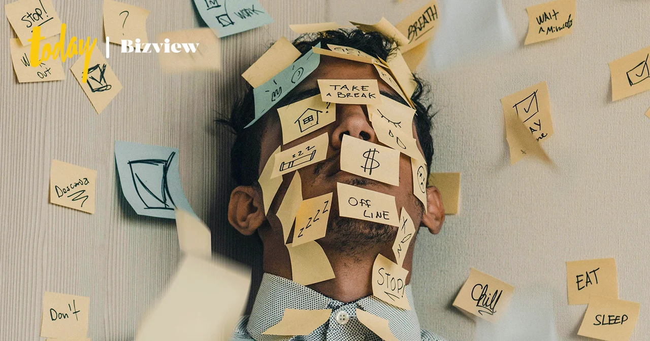 รู้จัก ‘Lingering Identities’ เคยไหมผูกคุณค่าตัวเองไว้กับงาน พอเปลี่ยน ...